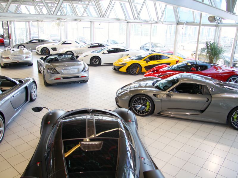 Showroom - Auto Salon Singen