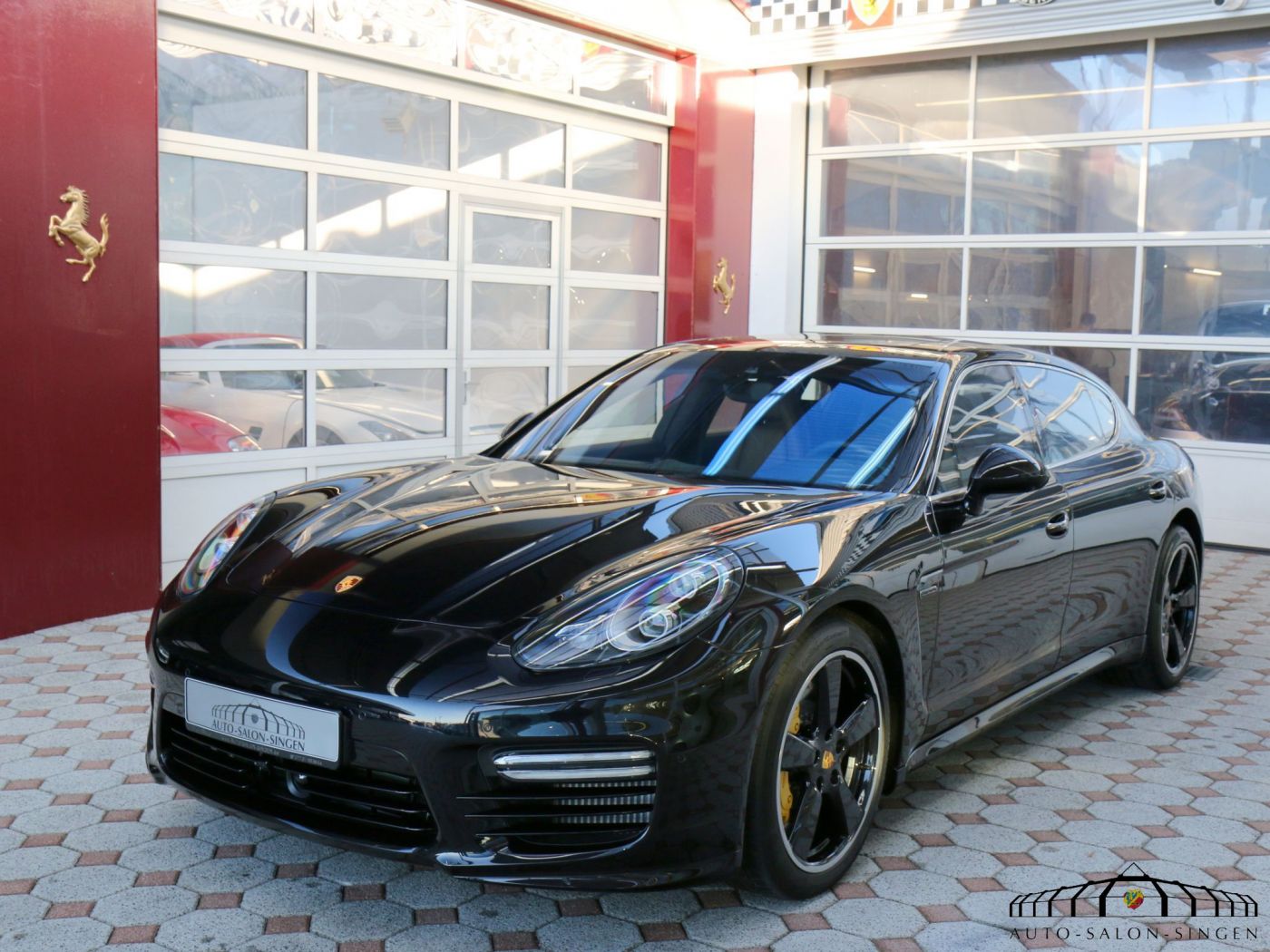 Porsche Panamera Turbo S Executive Exclusive 970 Limousine - Auto Salon ...
