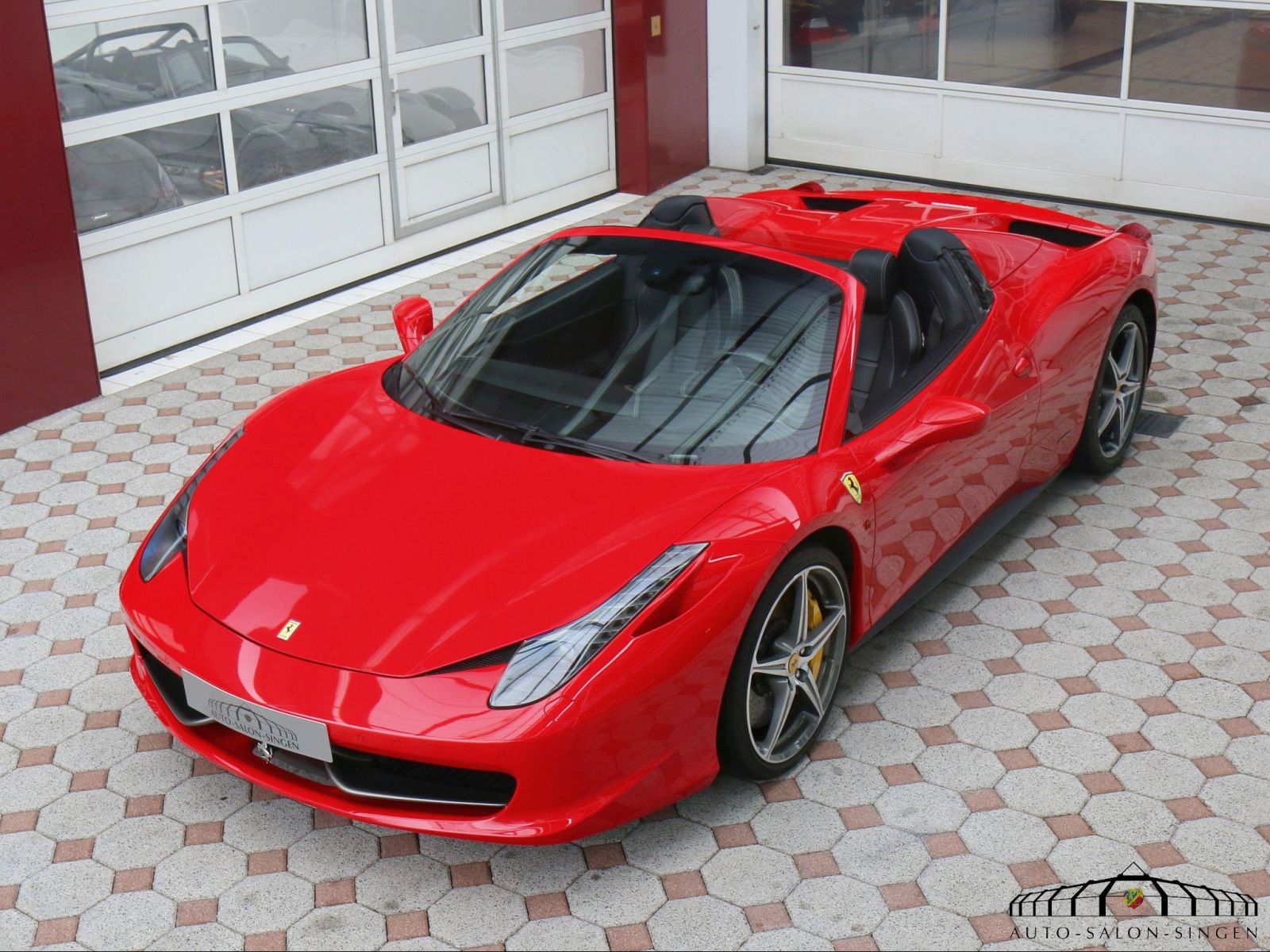 Ferrari 458 Spider Convertible - Auto Salon Singen