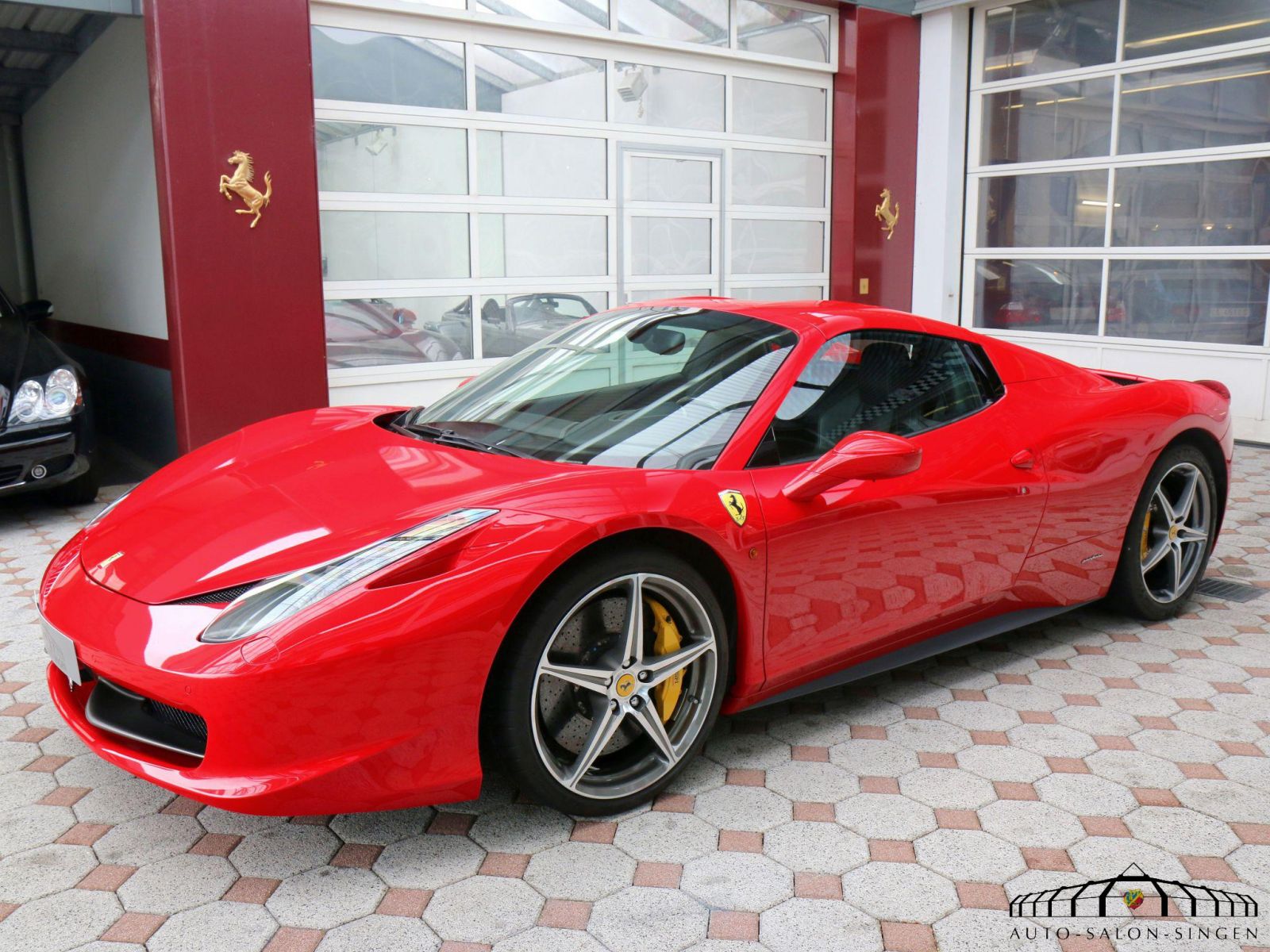 Ferrari 458 Spider Convertible - Auto Salon Singen