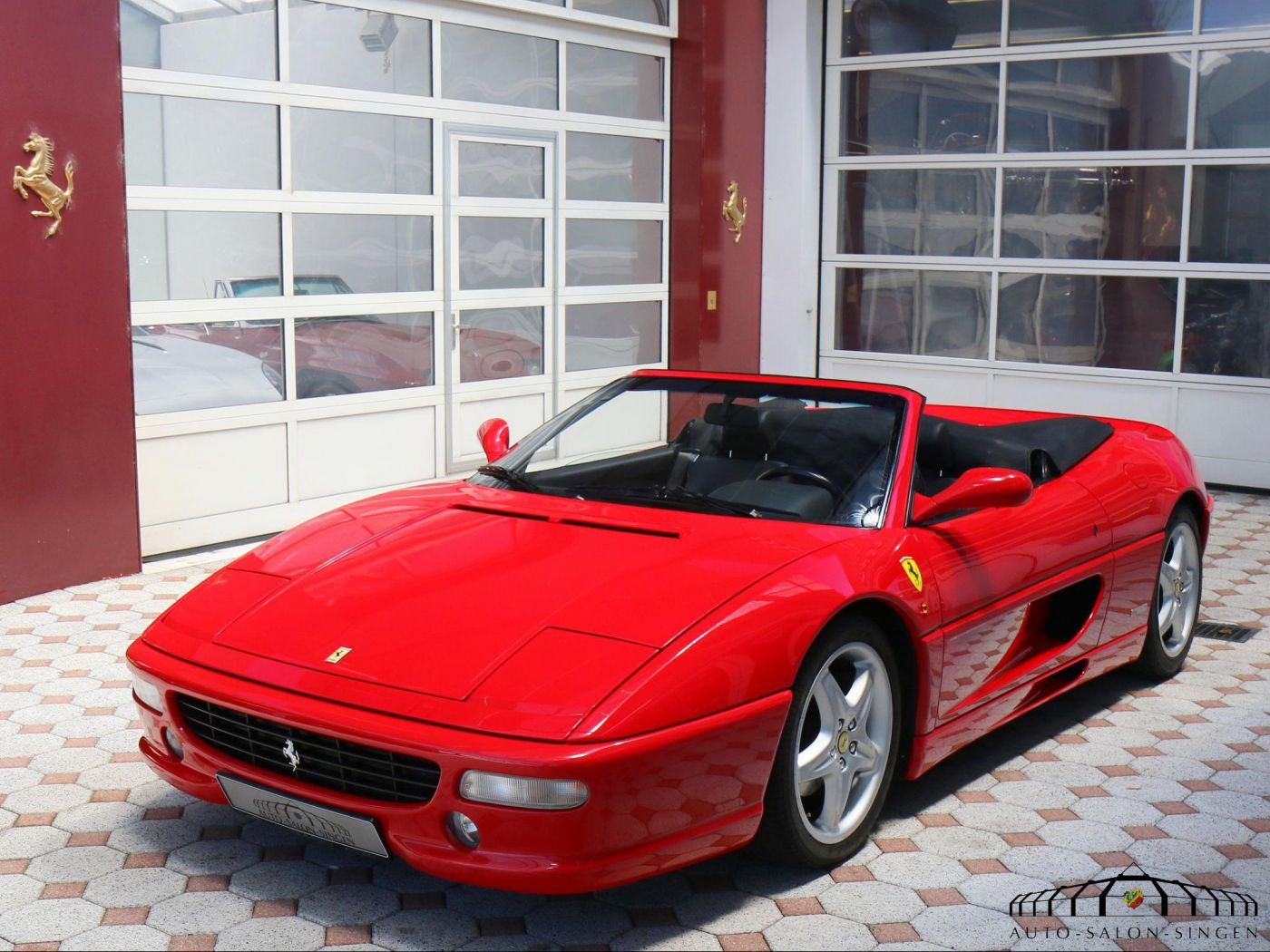 Ferrari F355 Spider Convertible - Auto Salon Singen